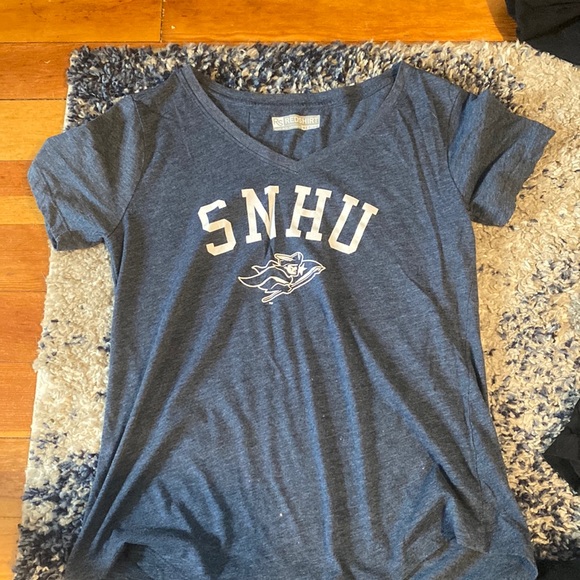 Tops | Ladies Snhu T Shirt | Poshmark